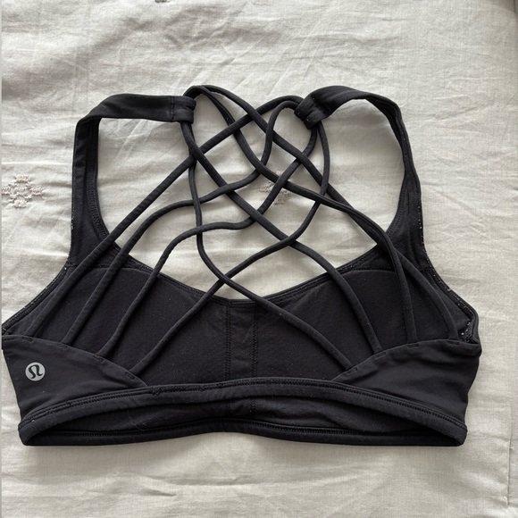 lululemon athletica | Intimates & Sleepwear | Lululemon Free To Be Wild ...